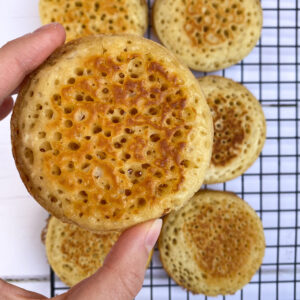 Crumpets (Gluten free, dairy free and vegan) – Gluten Free Alice